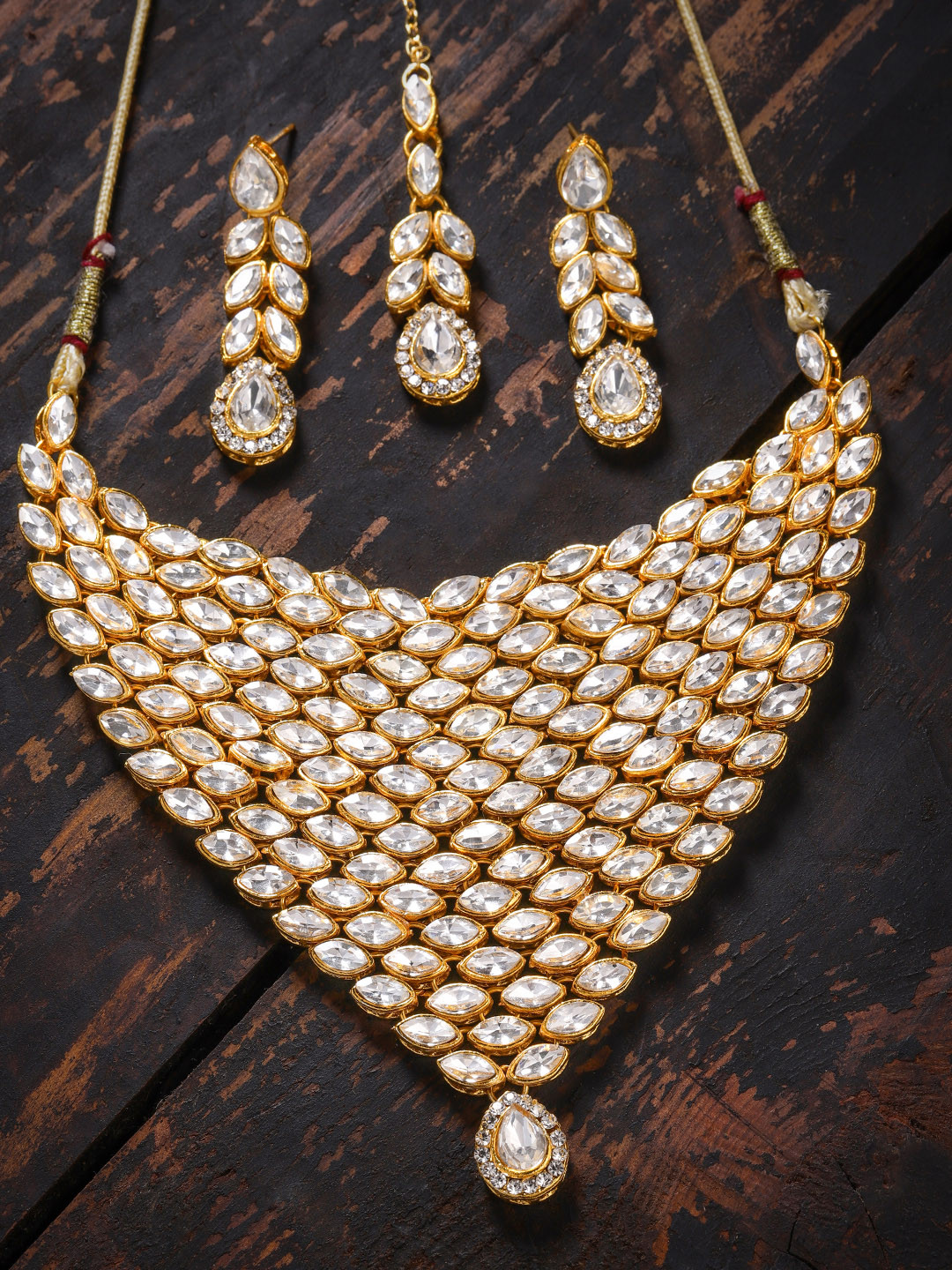 Buy Zaveri Pearls Gold Toned Jewellery Set - Jewellery Set for Women ...