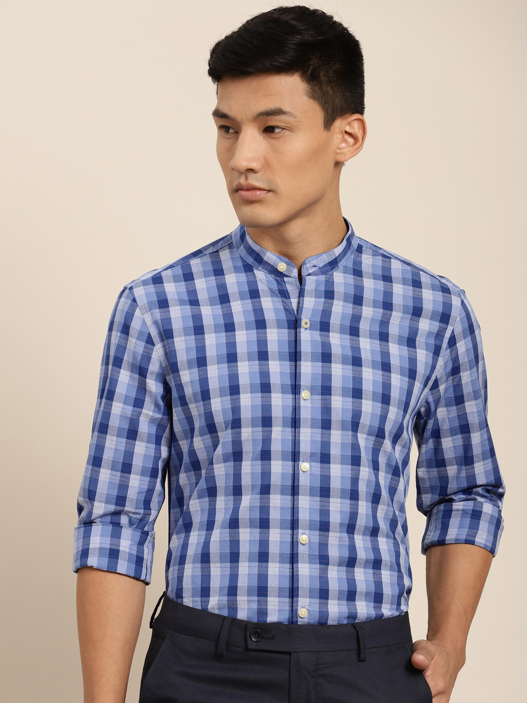 Buy INVICTUS Men Blue & White Slim Fit Tartan Checks Casual Shirt ...