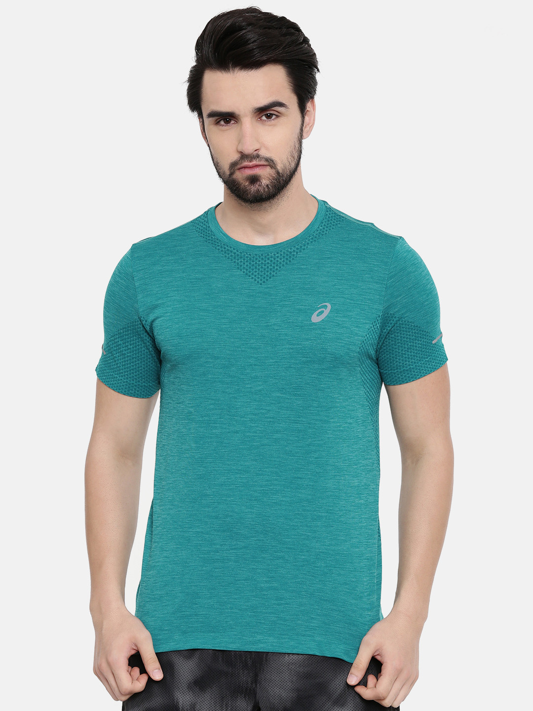 Buy ASICS Men Green Solid Round Neck Seamless Ss Running T Shirt ...