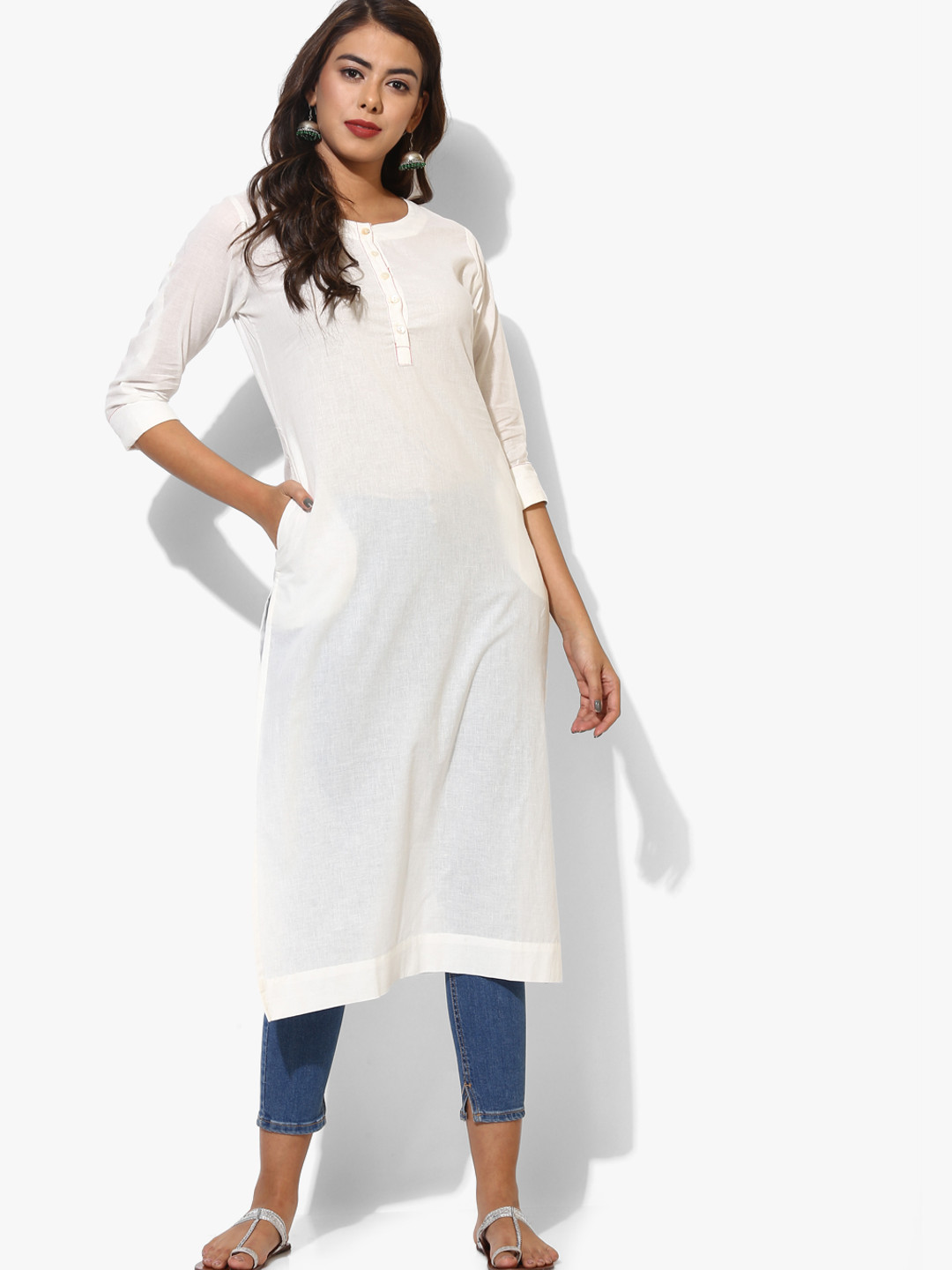 Buy Off White Solid Straight Kurta - Kurtas for Women 7555242 | Myntra
