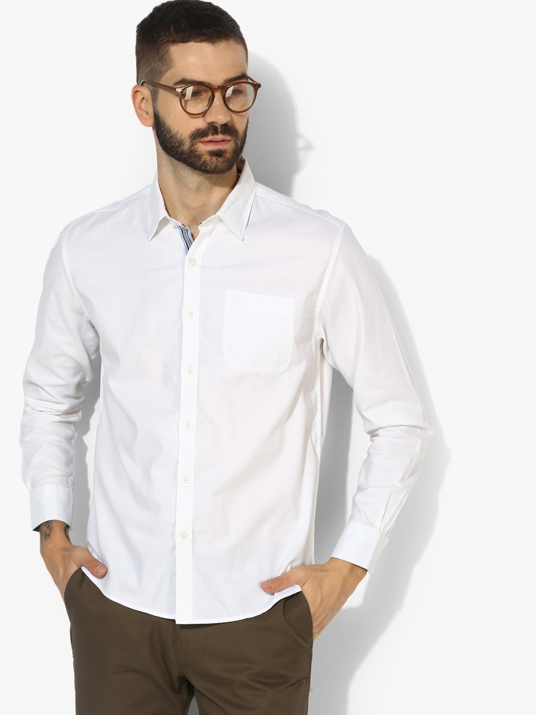 Buy White Solid Regular Fit Casual Shirt - Shirts for Men 7987937 | Myntra