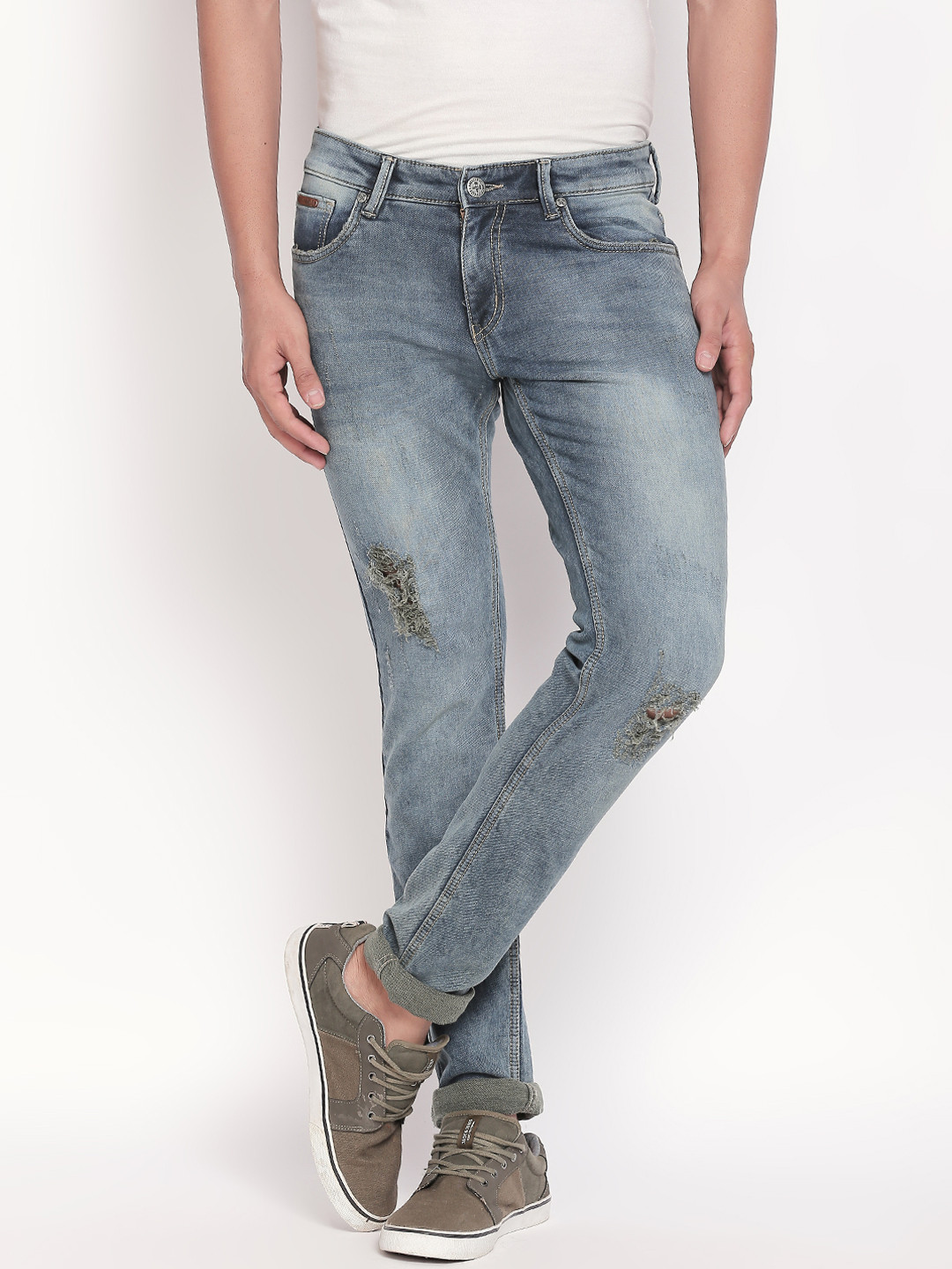 Buy BOLTS And BARRELS Men Blue Slim Fit Mid Rise Mildly Distressed ...
