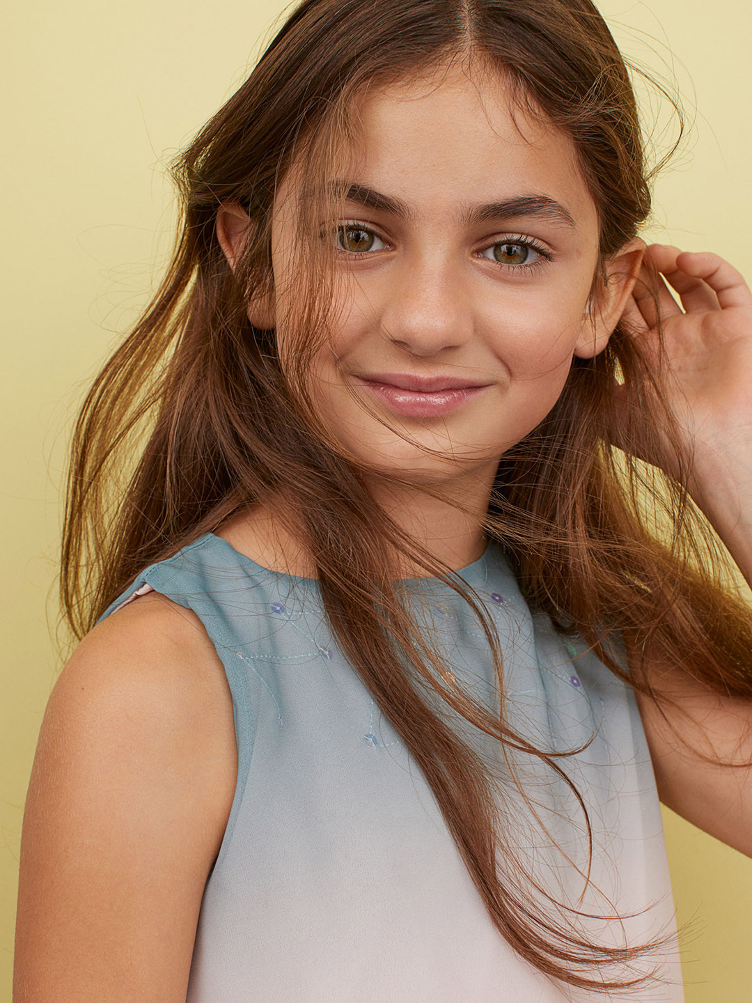 Buy H&M Girls Turquoise Blue Colourblocked Sequined Top - Tops for ...