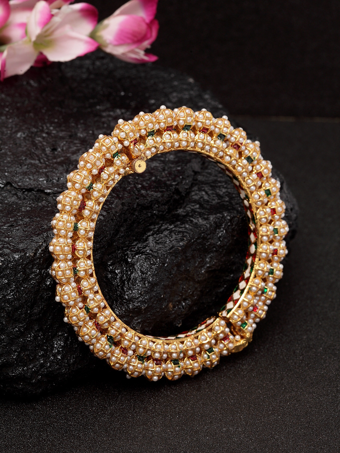 Buy DUGRISTYLE Gold Toned Moti Bangle With Pearl Detailing - Bangle for ...