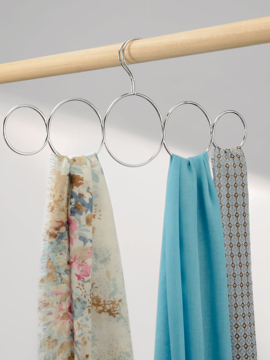Buy INTERDESIGN Silver Toned 6 Loop Scarf Hanger - Hanger for Unisex ...