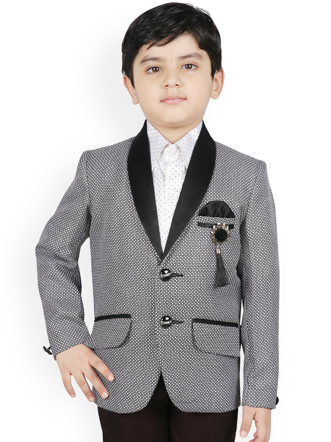 Buy SG YUVRAJ Boys White & Black Self Design Regular Fit Tuxedo Blazer - Blazers for Boys ...