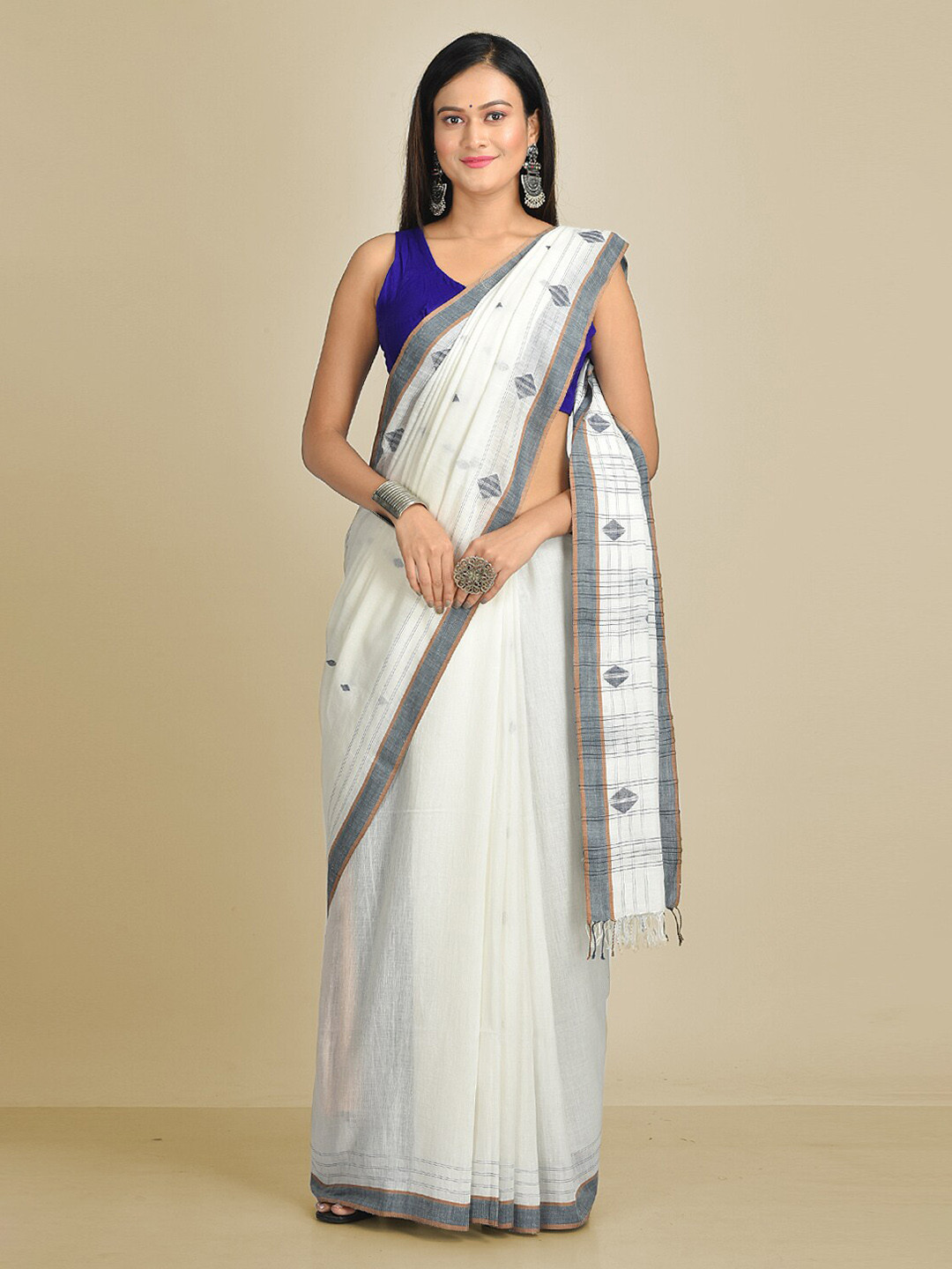 Buy Mitera White Pure Cotton Woven Design Taant Saree - Sarees for ...
