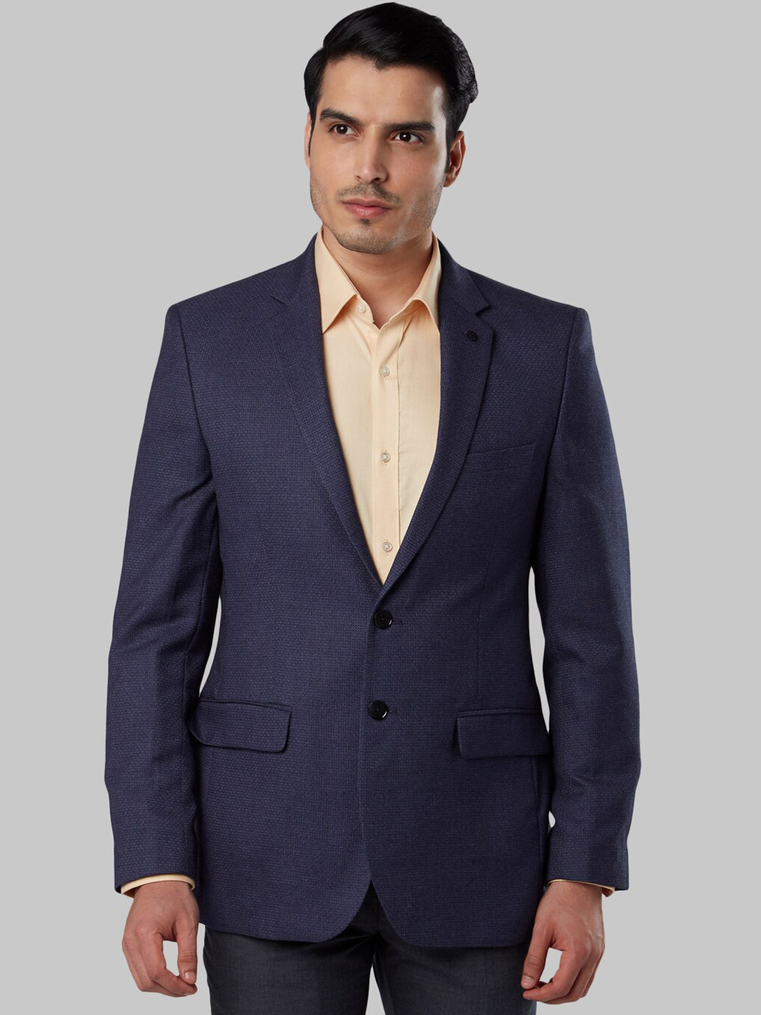 Buy Raymond Men Blue Solid Regular Fit Single Breasted Blazer - Blazers ...