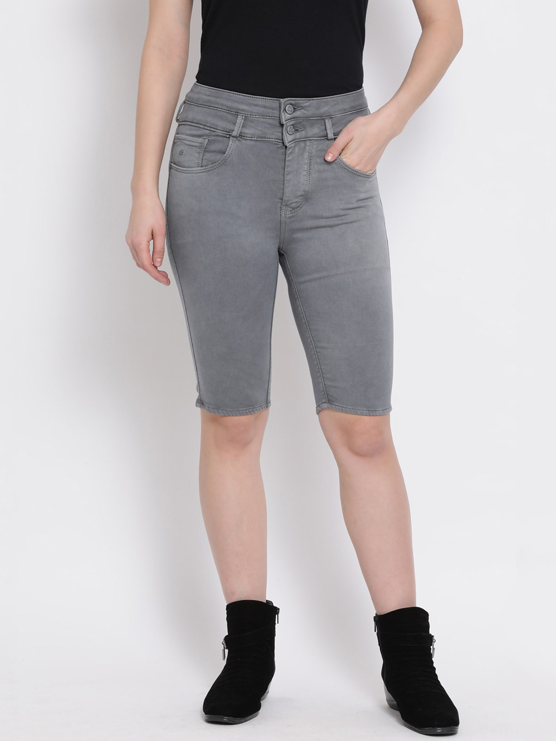 Buy Code 61 Women Grey Solid Skinny Fit Denim Shorts - Shorts for Women ...