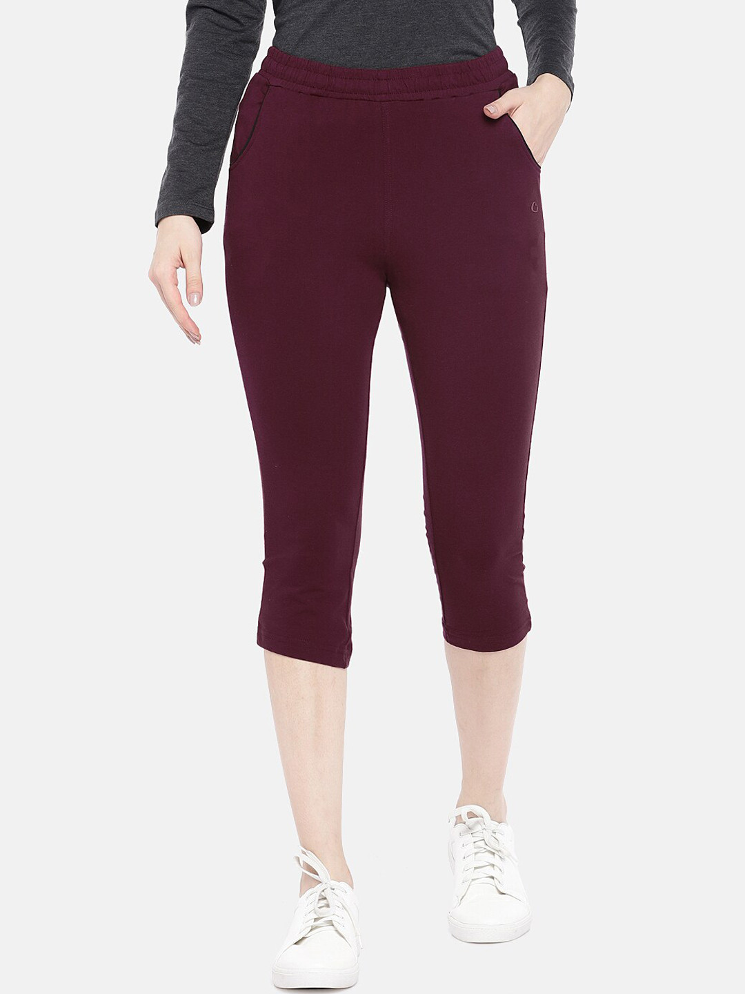 Buy Sweet Dreams Women Maroon Solid Skinny Fit Capris - Capris for ...