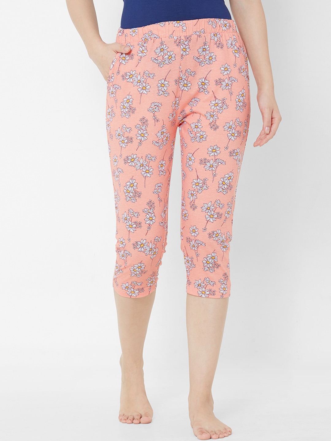 Buy Sweet Dreams Women Peach Coloured & White Floral Printed Lounge ...