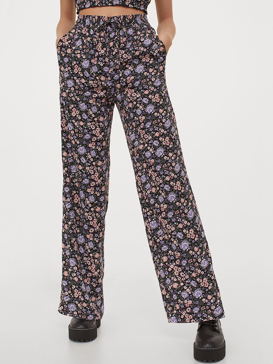 Buy H&M Women Black Printed Wide Trousers - Trousers for Women 13120728 ...