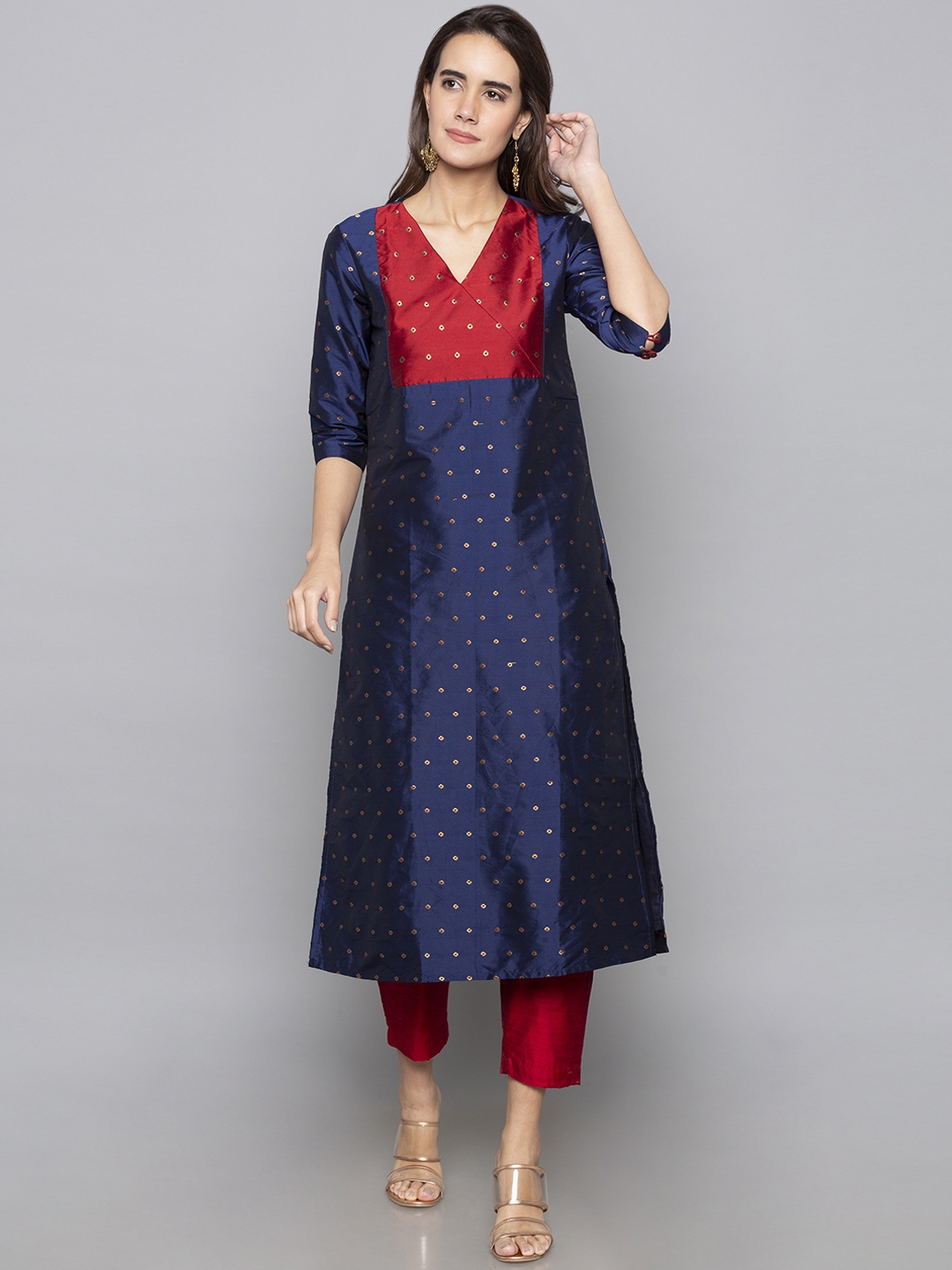Buy Desi Weavess Women Navy Blue & Red Woven Design A Line Kurta ... Buy Desi Weavess Women Navy Blue & Red Woven Design A Line Kurta ...