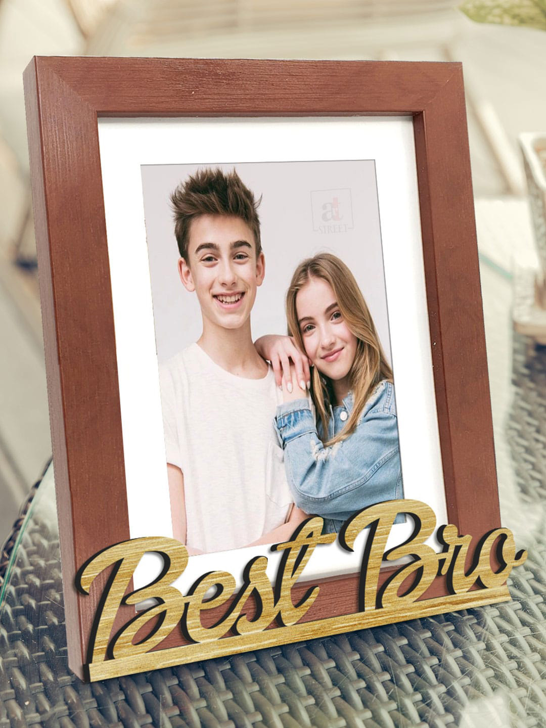 Buy Art Street Brown Solid Best Bro Individual Customized Table Photo ...
