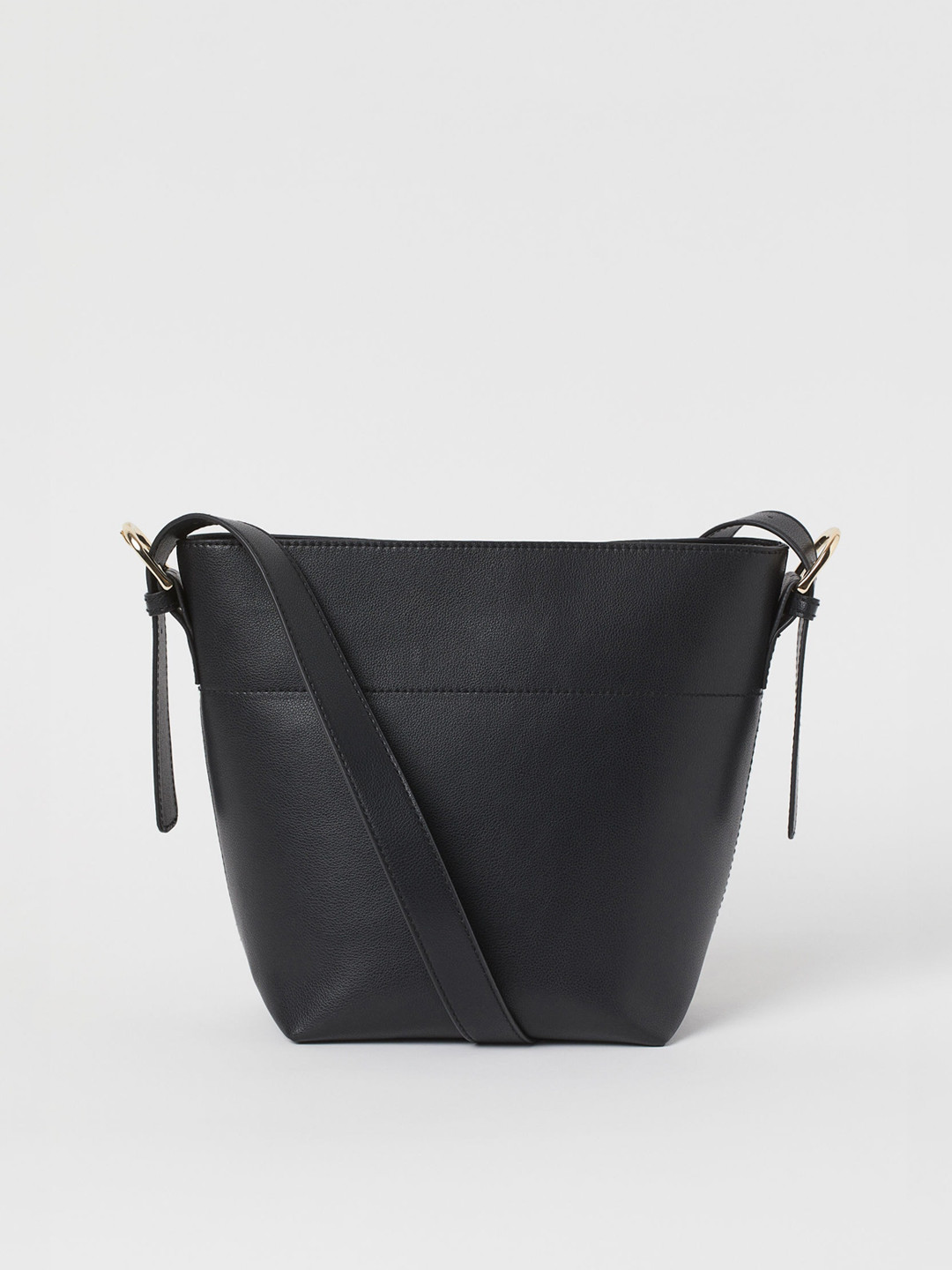 Buy H&M Black Shoulder Bag - Handbags for Women 12507980 | Myntra