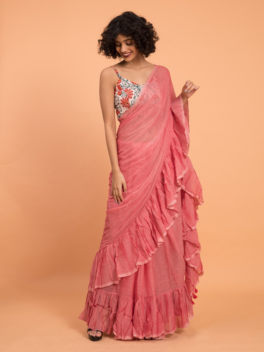 Buy Suta Pink Solid Ruffle Saree - Sarees for Women 13723272 | Myntra