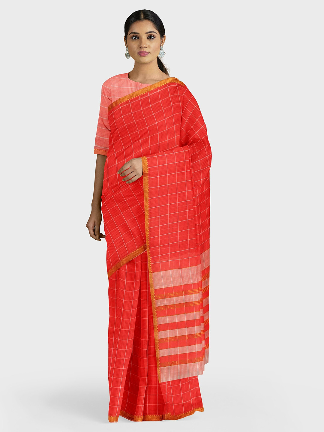 Buy APCO Red & White Pure Cotton Checked Saree - Sarees for Women ...