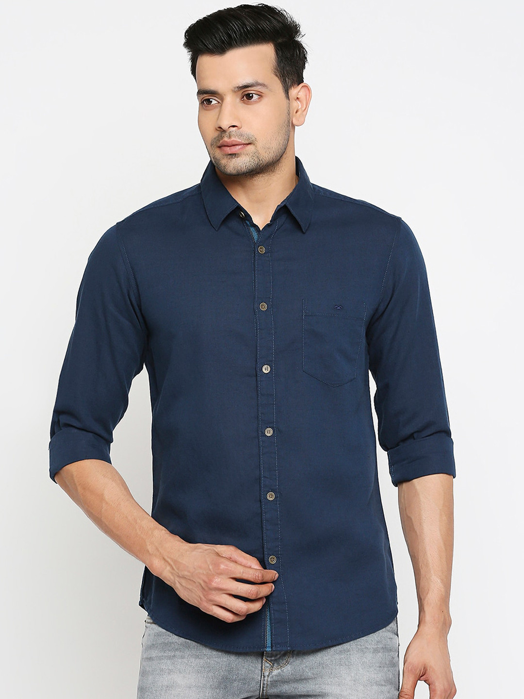 Buy Mufti Men Navy Blue Slim Fit Solid Chambray Cotton Linen Casual ...