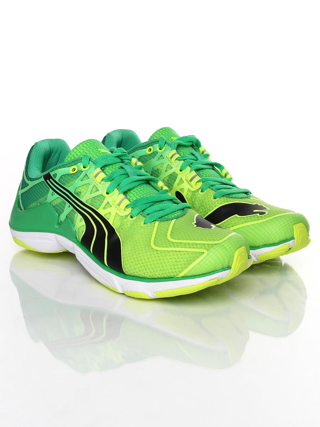 Buy Puma Men Green Mobium Elite V2 Sports Shoes - Sports Shoes for Men ...