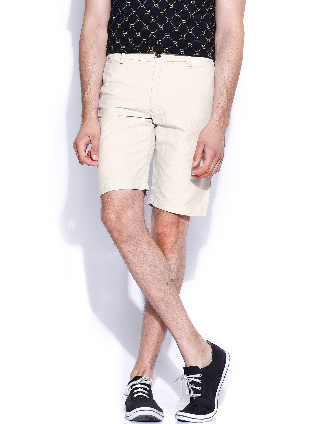 Buy Indian Terrain Beige Slim Shorts - Shorts for Men 808968 | Myntra