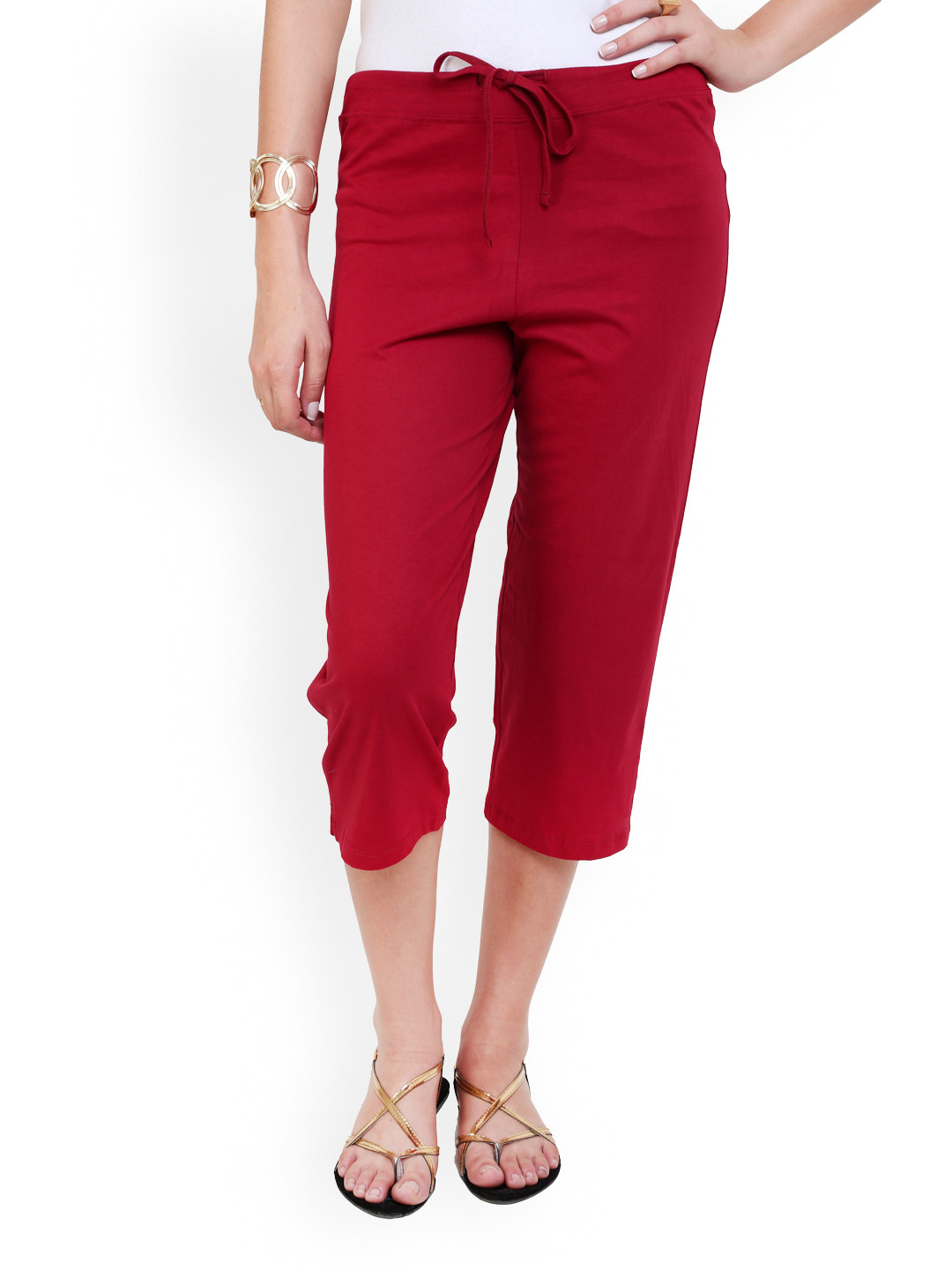 Buy Alba Women Maroon Capris - Capris for Women 348353 | Myntra