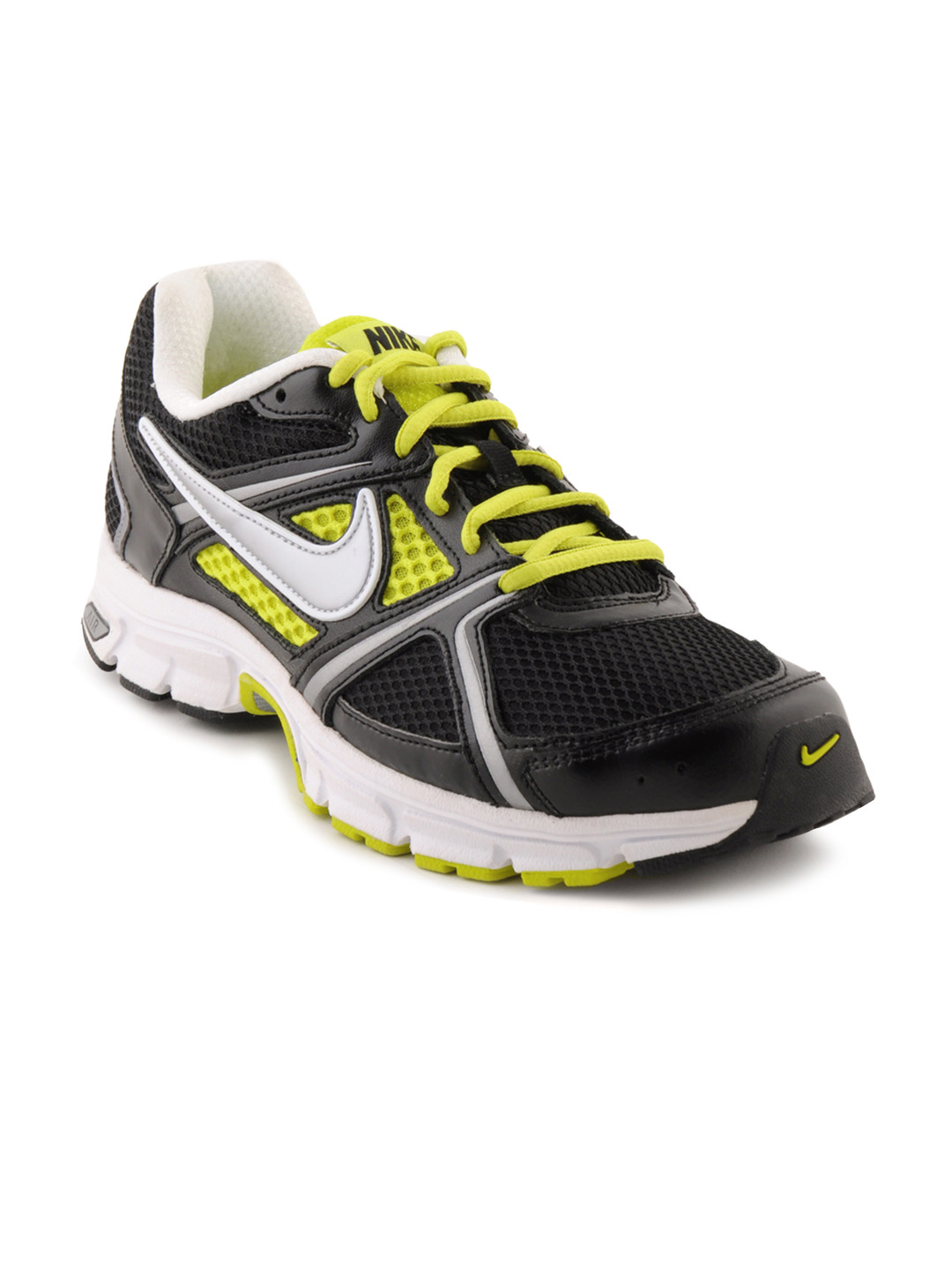 Buy Nike Men Air Retaliate Black Sports Shoes - Sports Shoes for Men ...