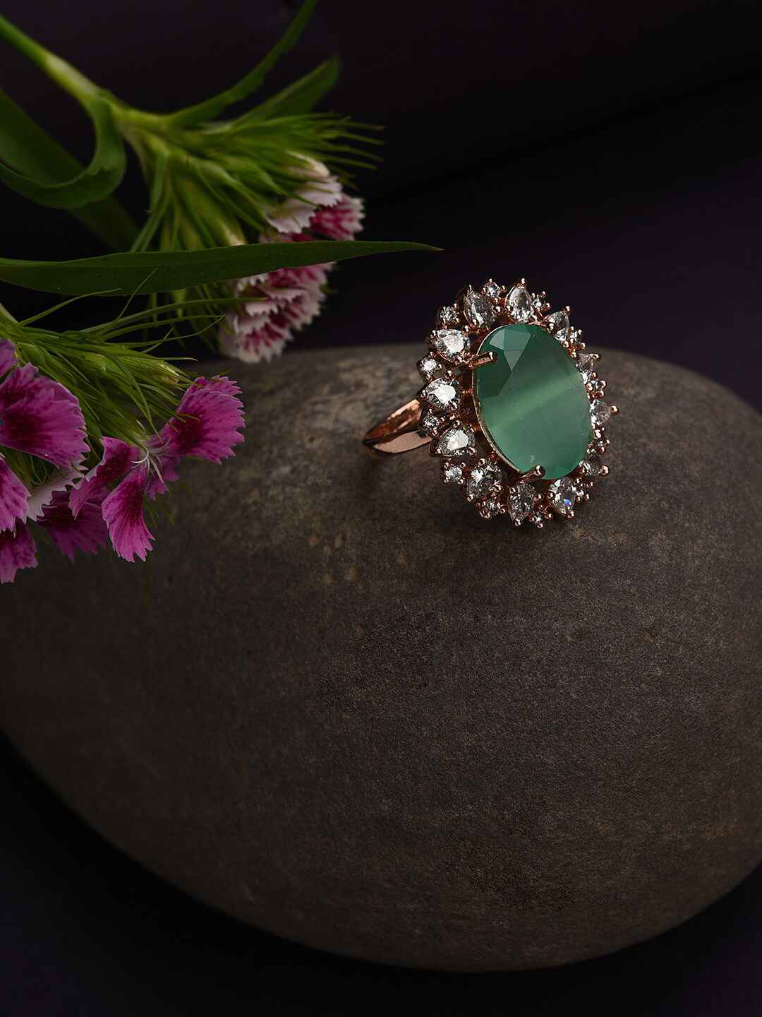 Buy SOHI Gold Plated Green Stoned Ring - Ring for Women 17368964 | Myntra