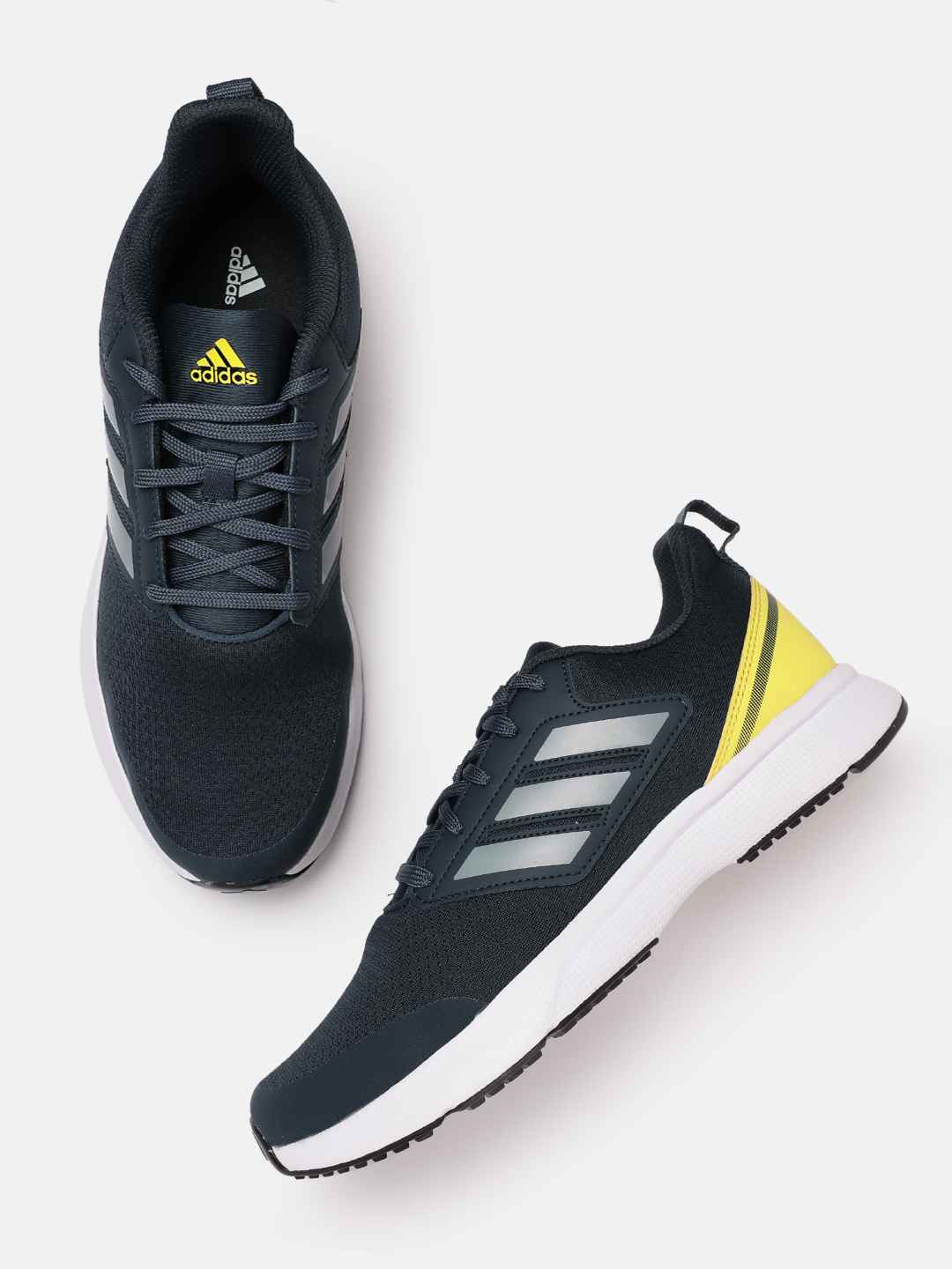 Buy ADIDAS Men Woven Design Stunicon Running Shoes - Sports Shoes for ...