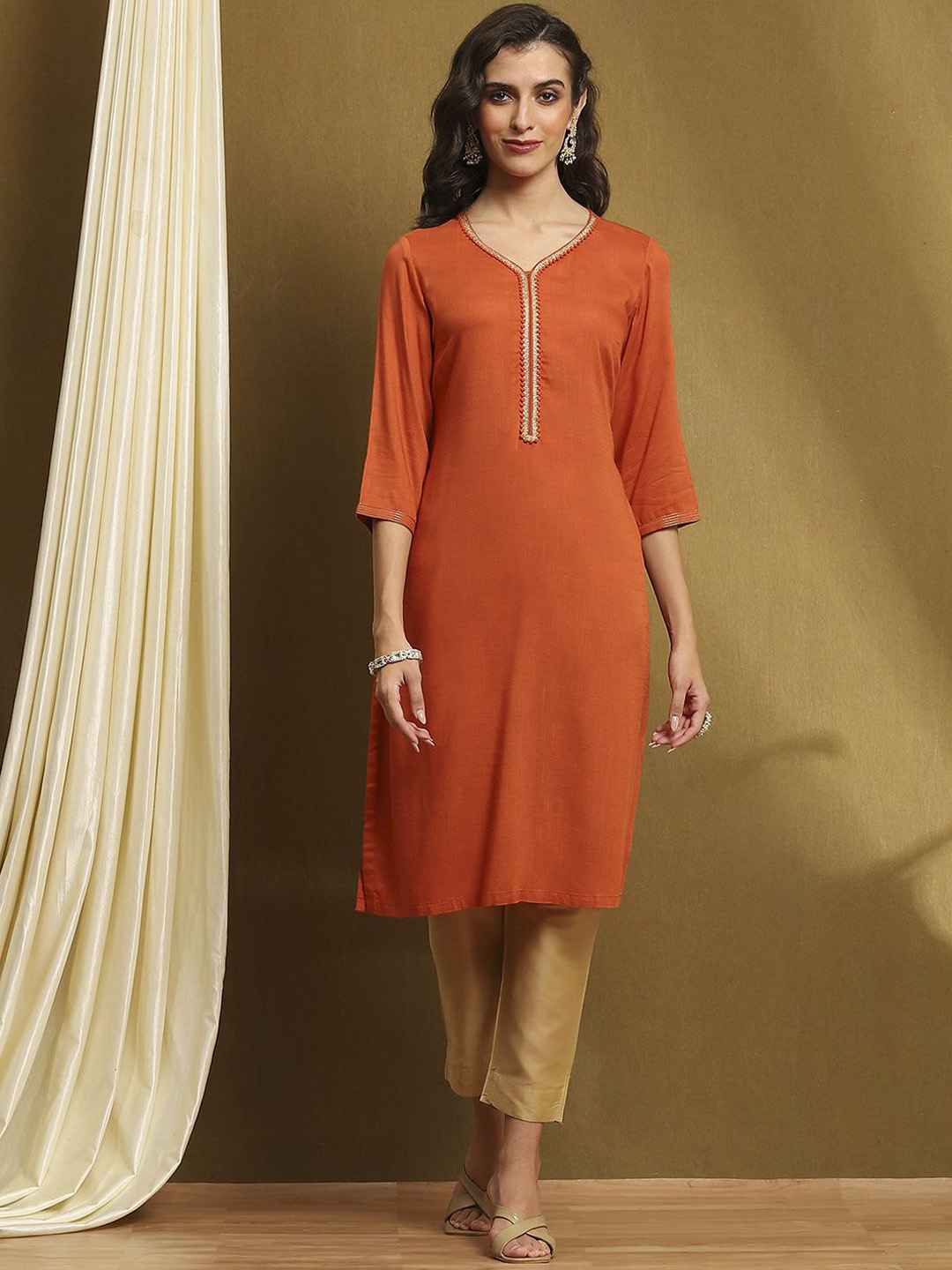 Buy Biba V Neck A Line Kurta - Kurtas for Women 31327633 | Myntra