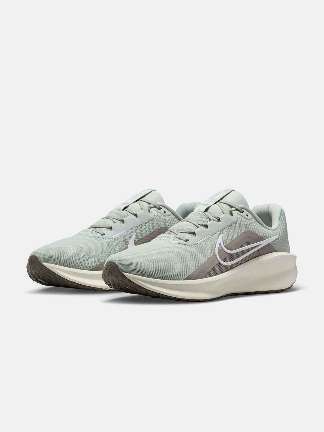 Buy Nike Downshifter 13 Men's Road Running Lace Ups Regular Shoes ...