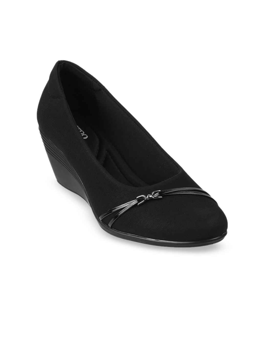 Buy Metro Embellished Wedge Pumps - Heels for Women 21380002 | Myntra