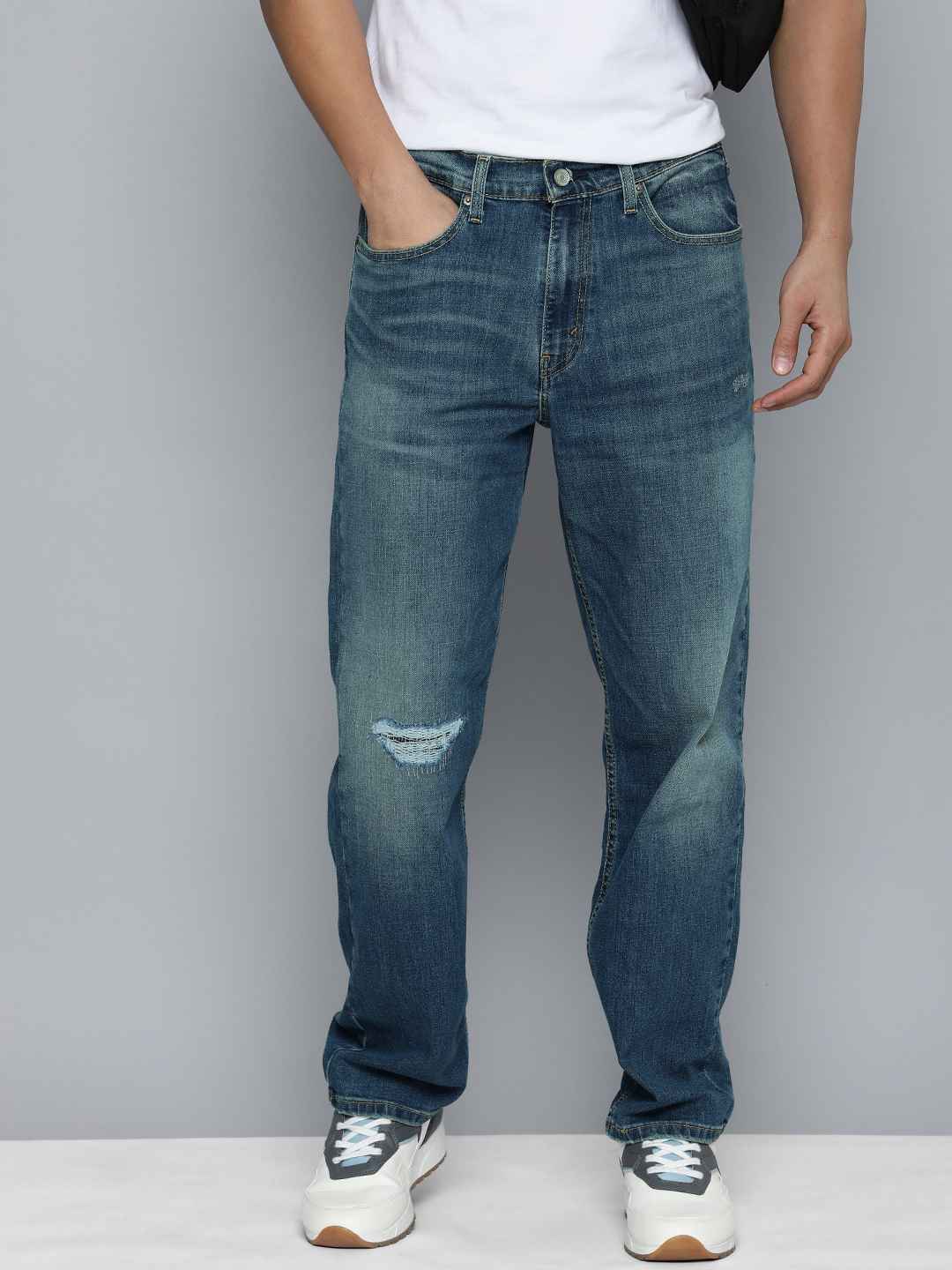 Buy Levis Men 550 Relaxed Fit Slash Knee Heavy Fade Stretchable Jeans ...