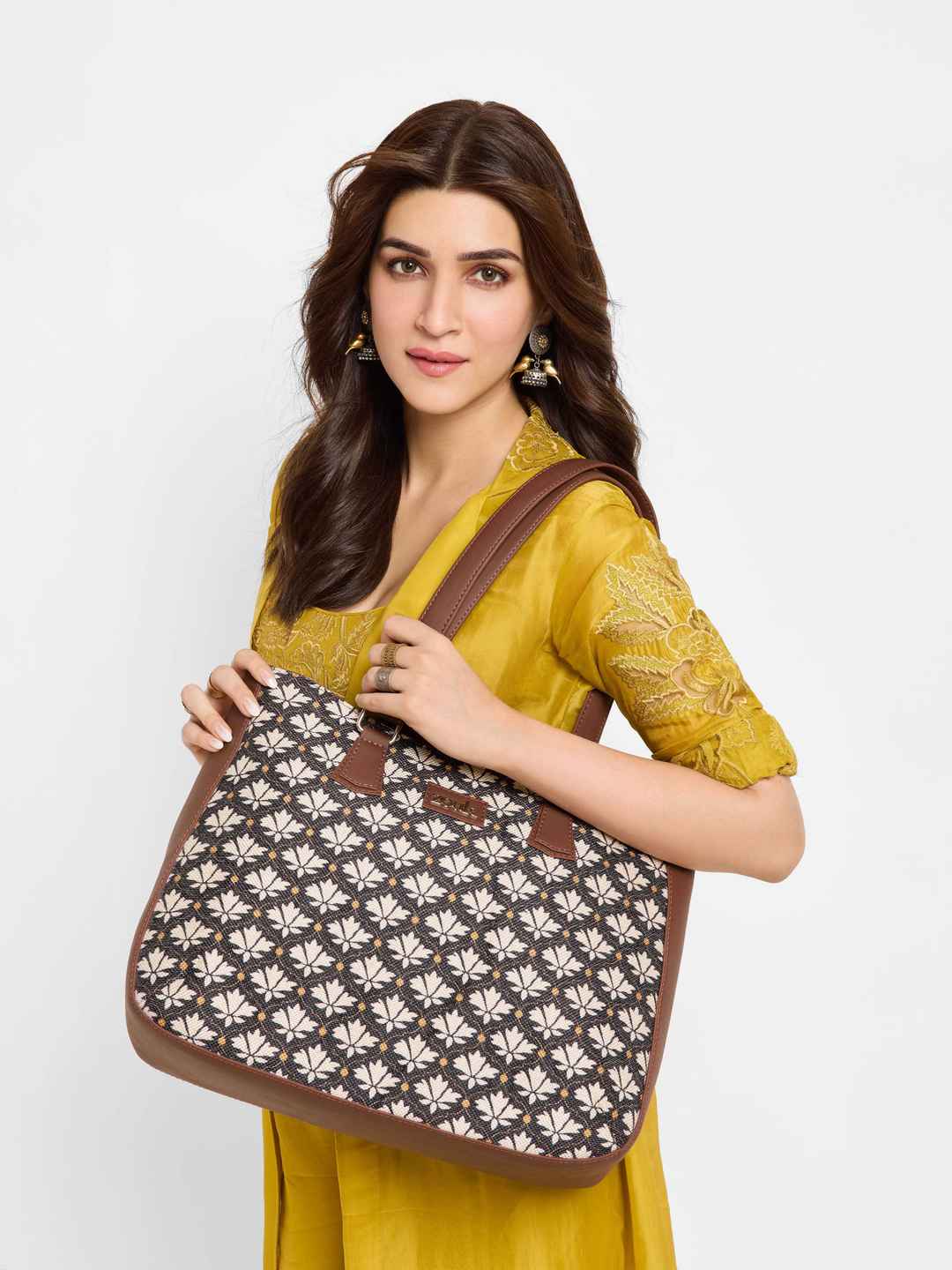 Buy ZOUK Women Ethnic Motifs Printed Structured Tote Bag - Handbags for ...
