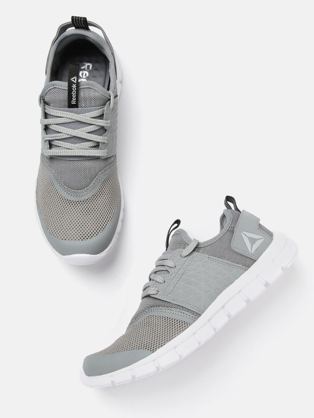 Buy Reebok Men Grey Solid Hurtle LP Walking Shoes - Sports Shoes for ...