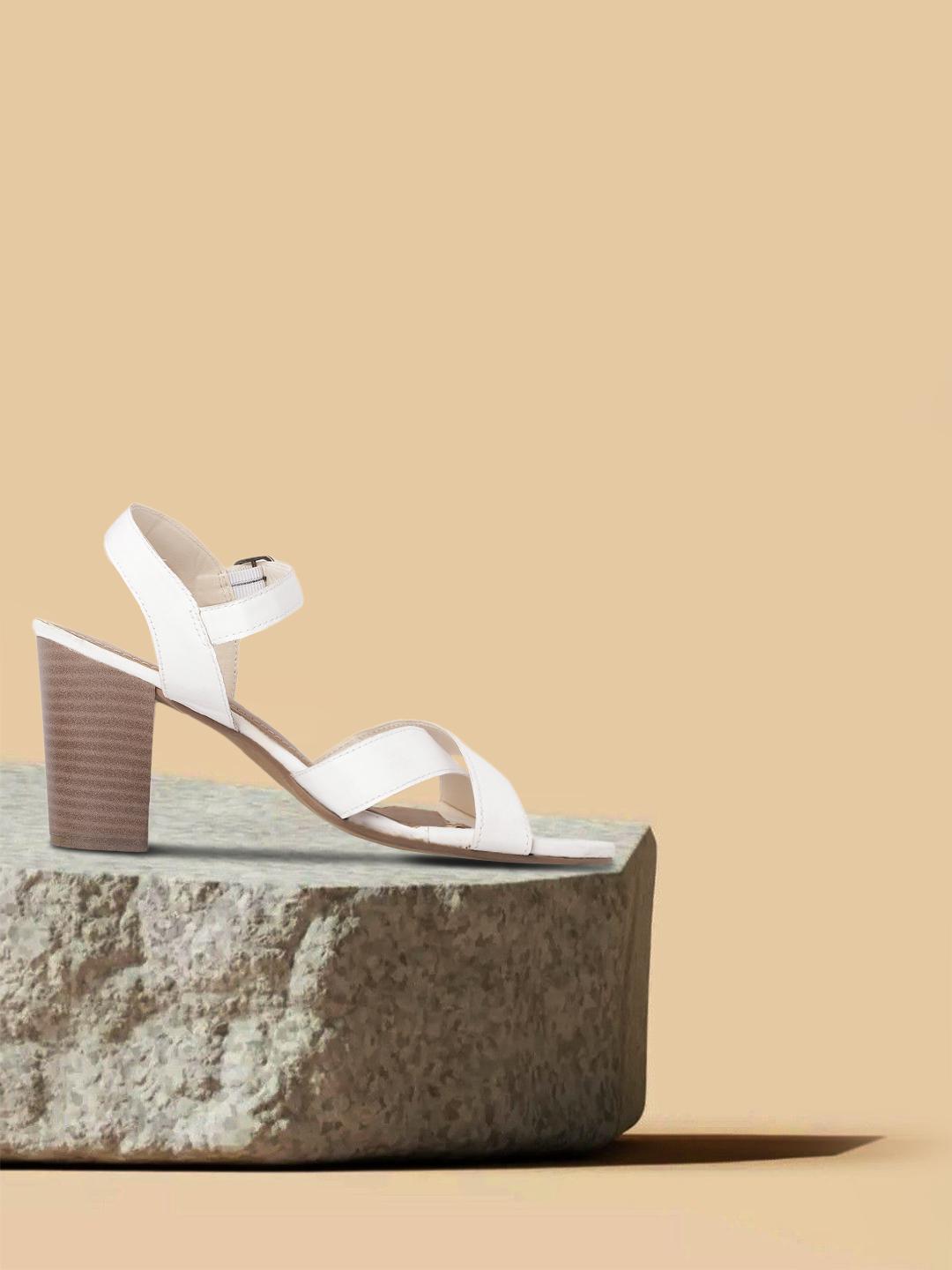 Buy Roadster White Block Heels - Heels for Women 14911586 | Myntra