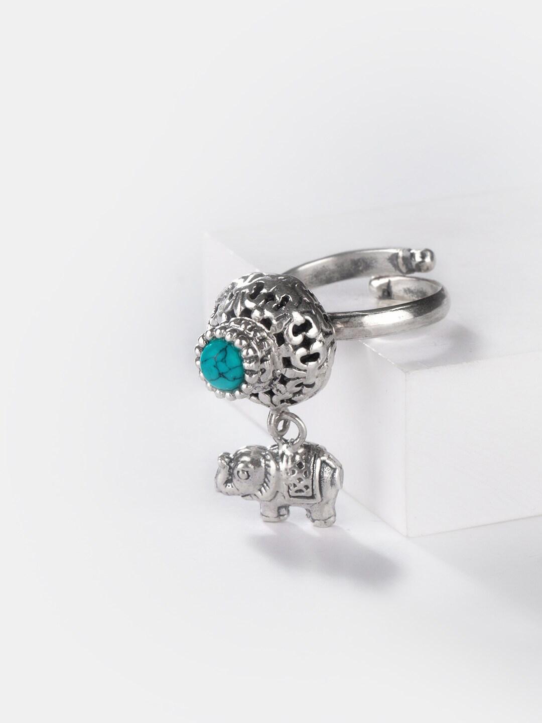 Buy SHAYA Silver Toned 925 Silver Antique Happy Wrinkles Finger Ring ...