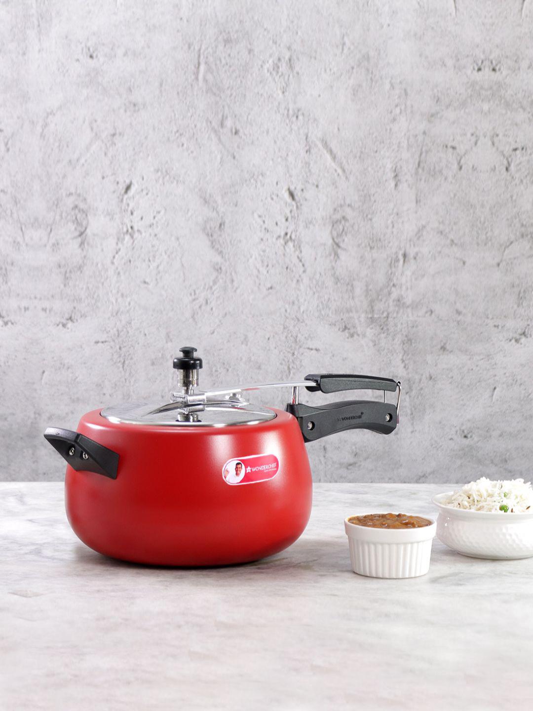 Buy Wonderchef Red & Silver Toned Solid Regalia Pressure Cooker 5L ...