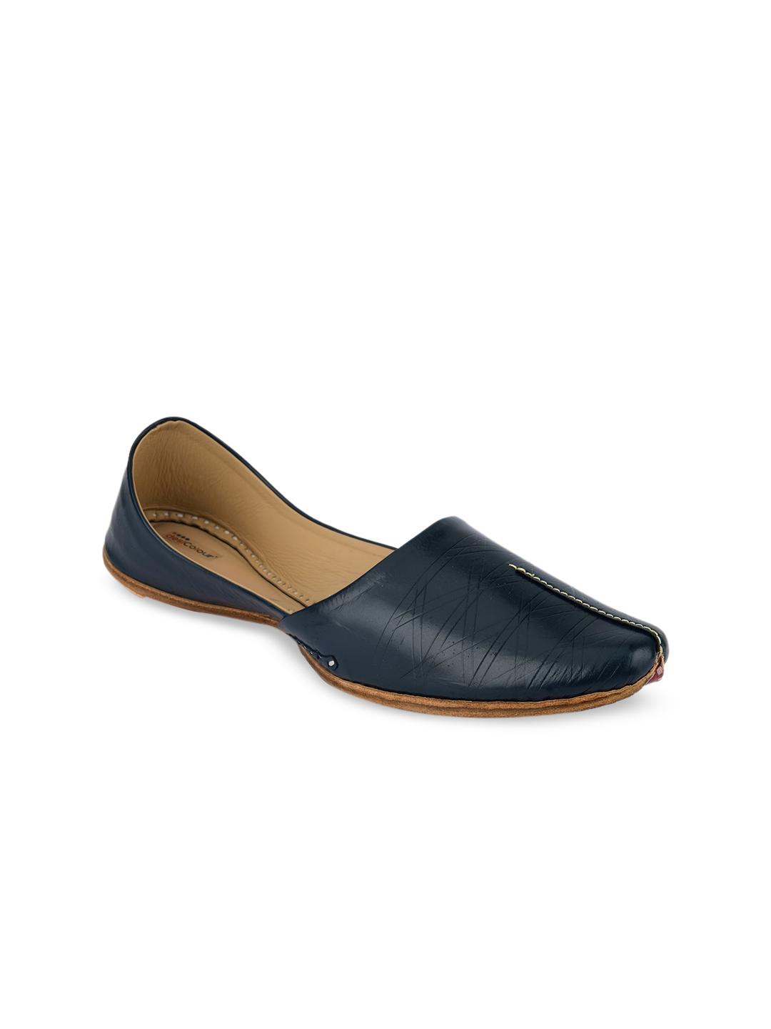Buy DESI COLOUR Men Blue Leather Mojaris - Casual Shoes for Men ...
