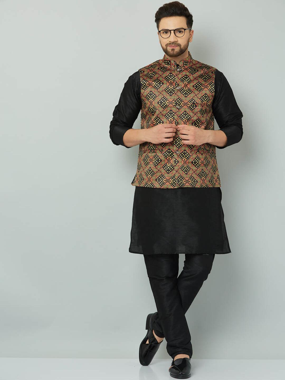 Buy Kaifoo Men Black & Gold Solid Silk Blend Kurta Set - Kurta Sets for ...