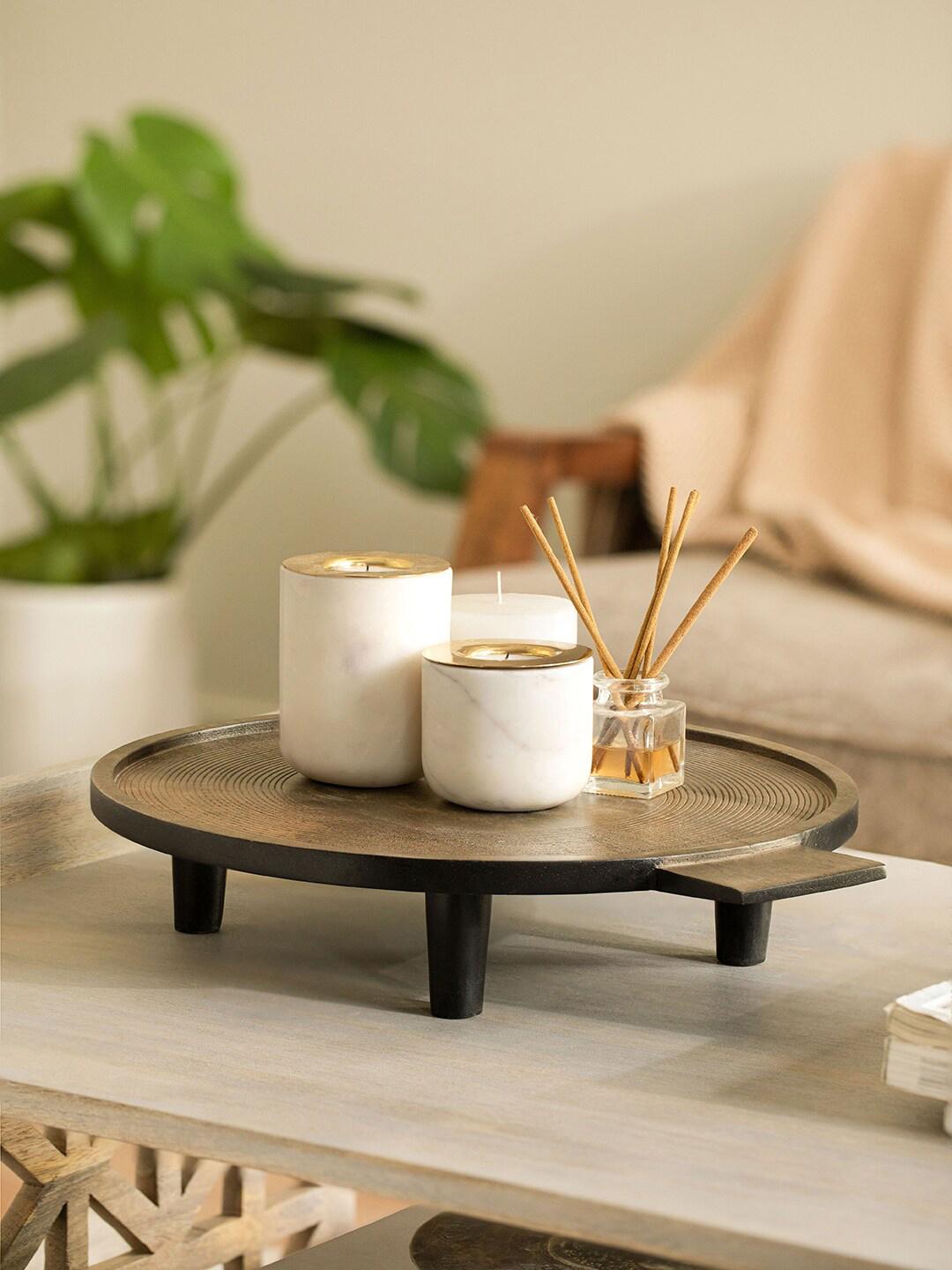 Buy Ellementry Brown Solid Orbis Round Tri Legged Platter - Food ...