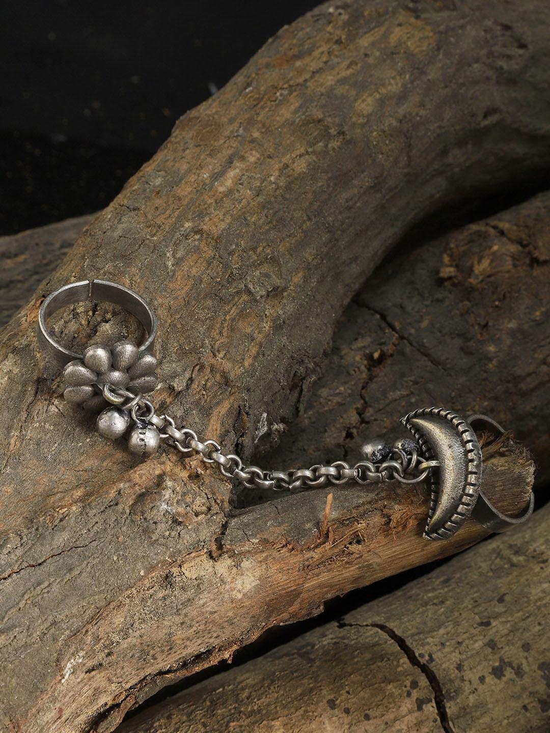 Buy VENI Oxidised Silver Plated Floral Shaped Chain Finger Ring - Ring ...