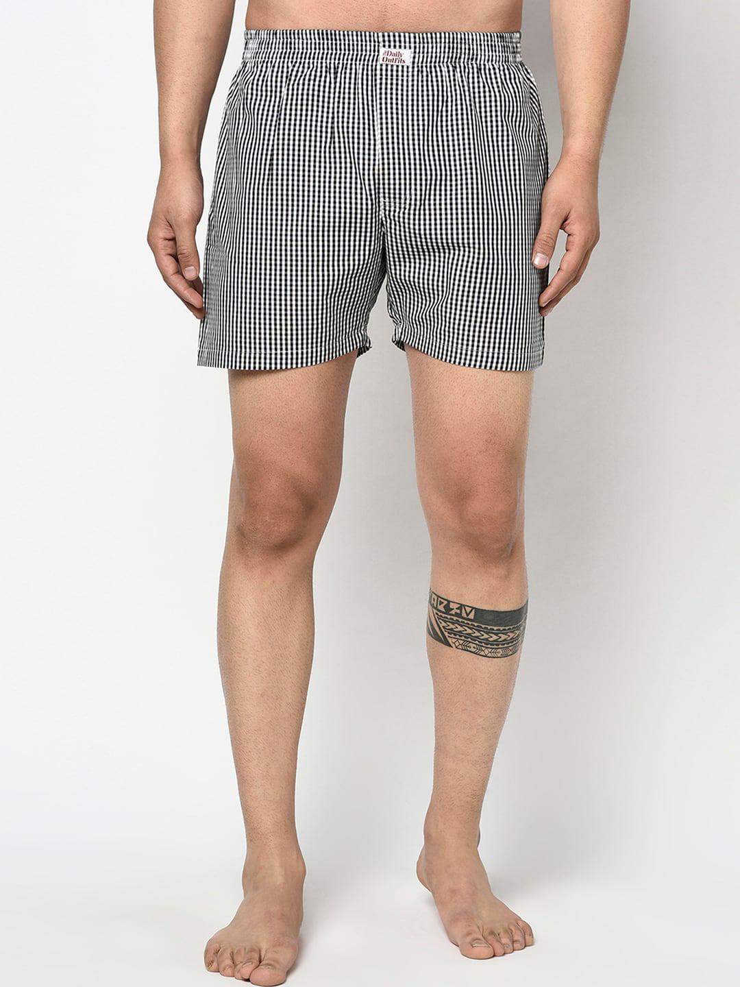 Buy THE DAILY OUTFITS Men Black & White Pure Cotton Checks Boxer ...