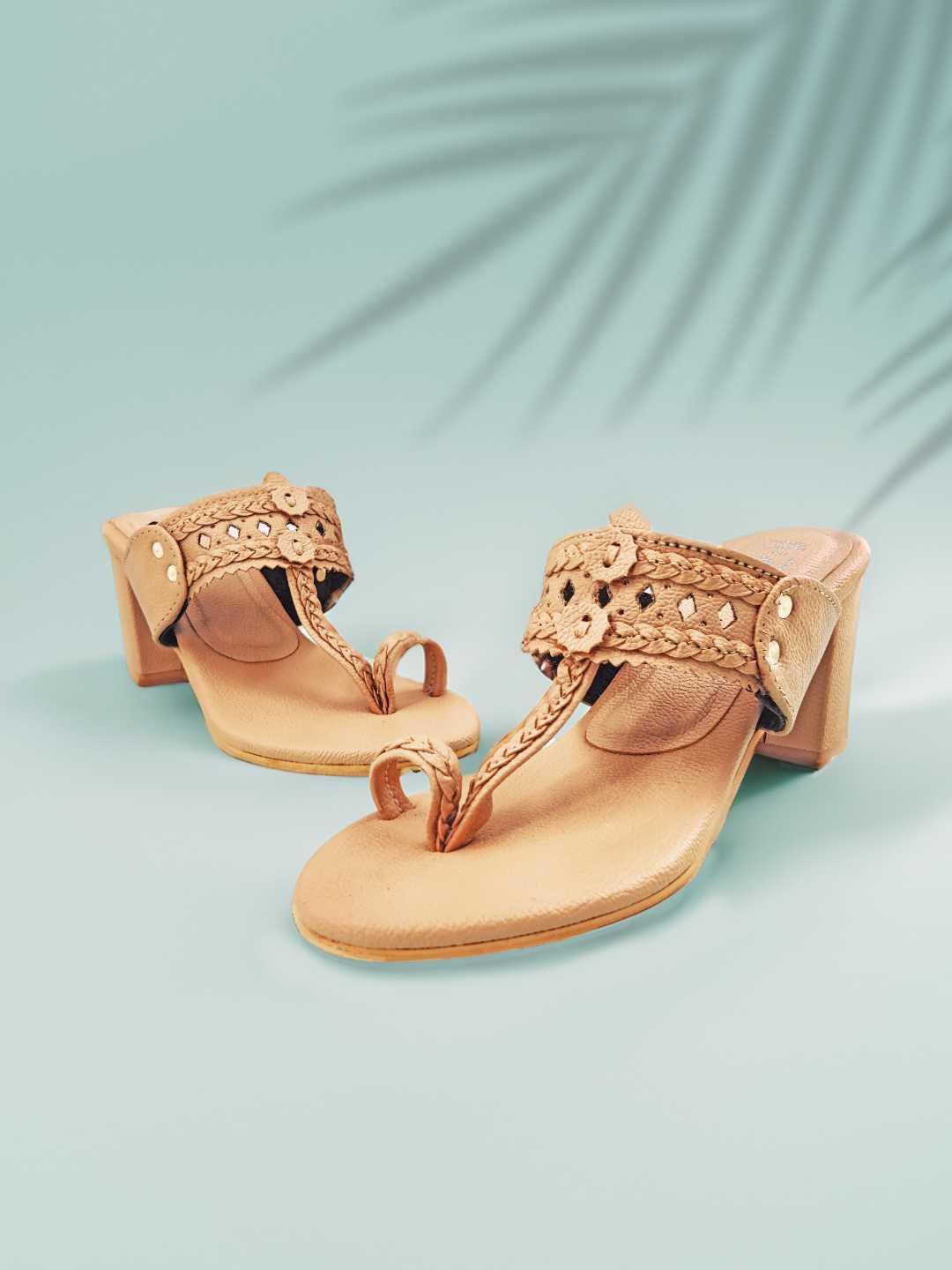 Buy THE MADRAS TRUNK Textured Block Heel Kolhapuri Sandals - Heels for ...