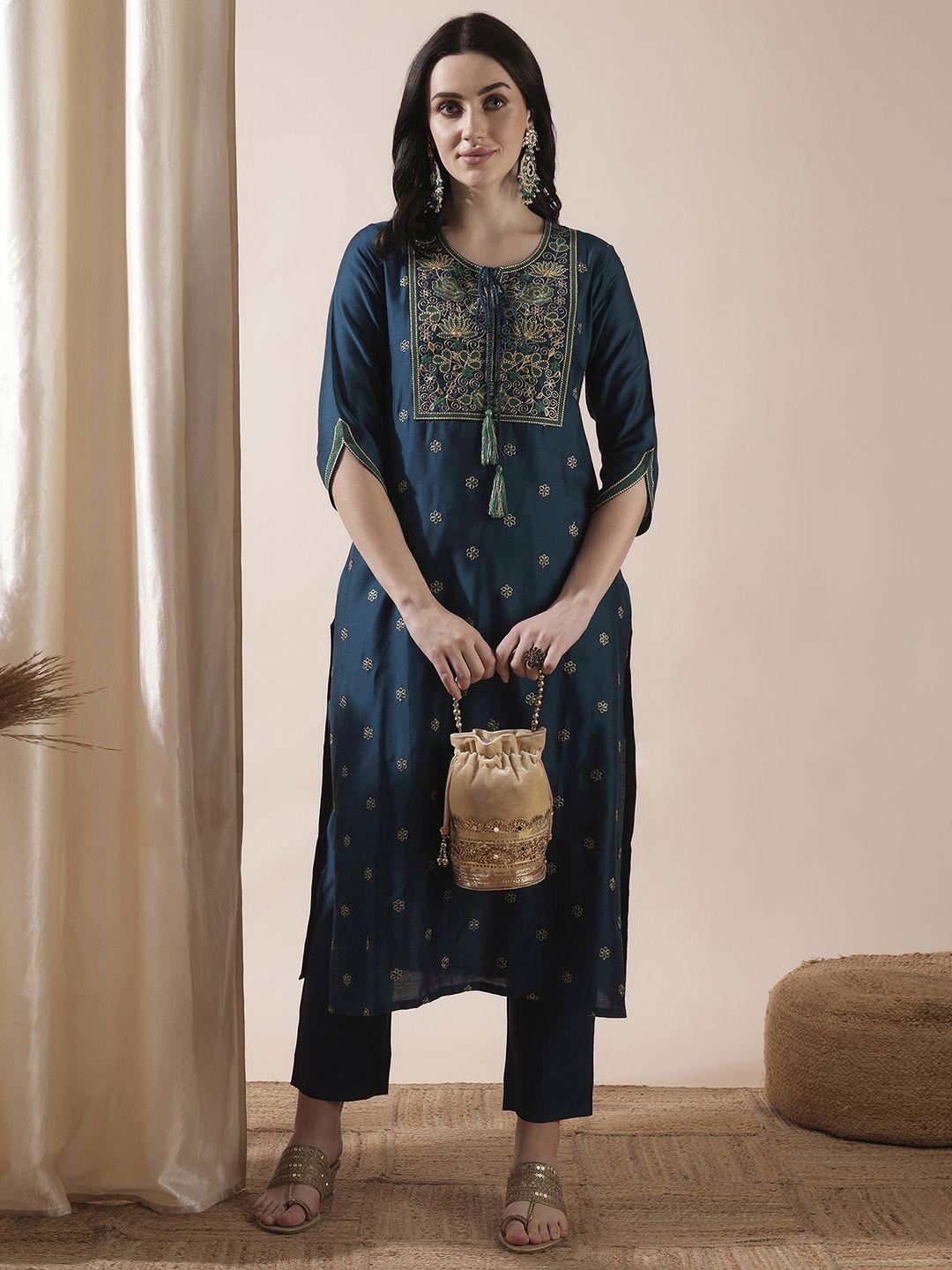 Buy Globus Teal Green Floral Embroidered Thread Work Straight Kurta ...