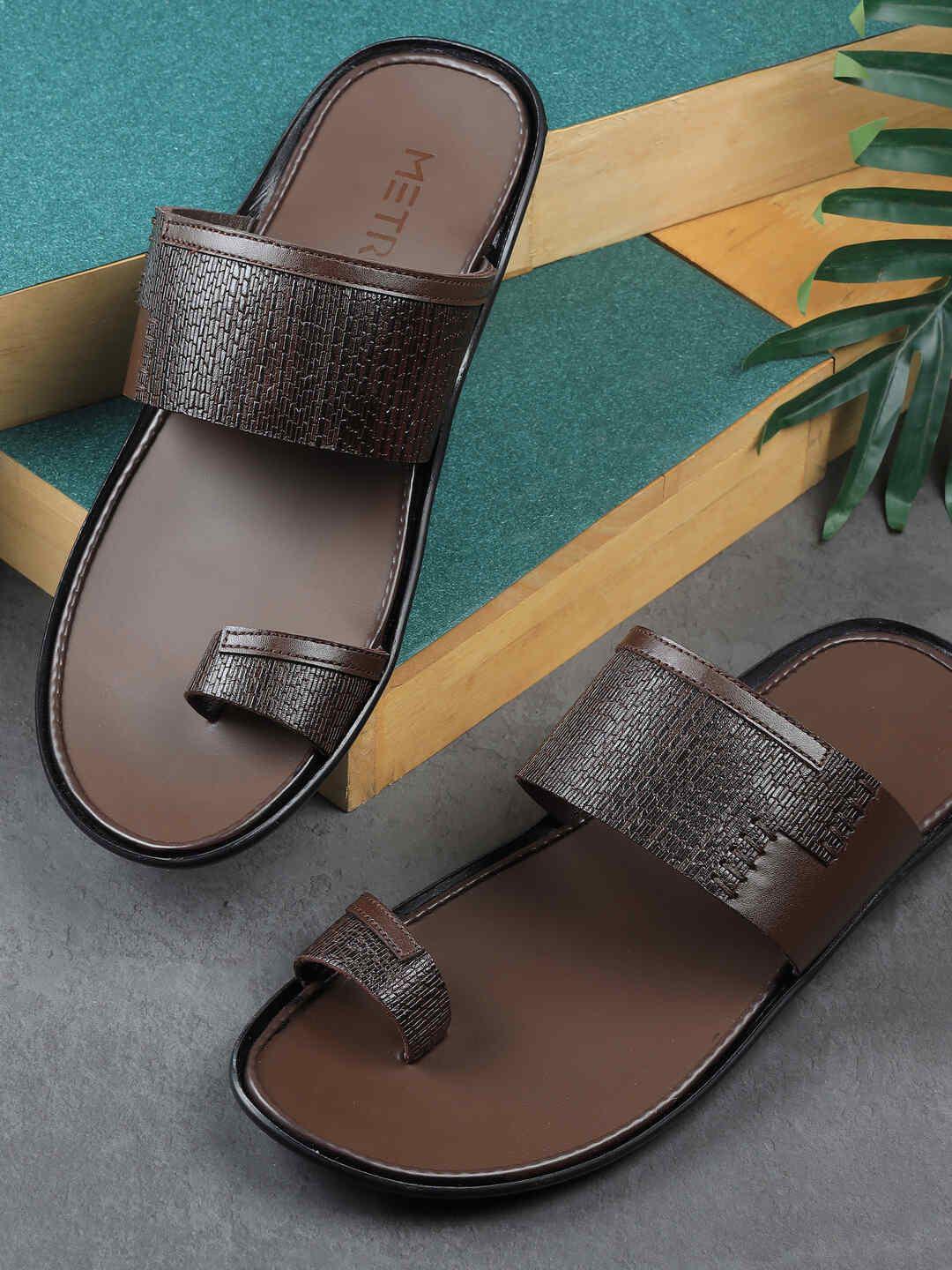 Buy Metro Men Leather Comfort Sandals - Sandals for Men 31196011 | Myntra
