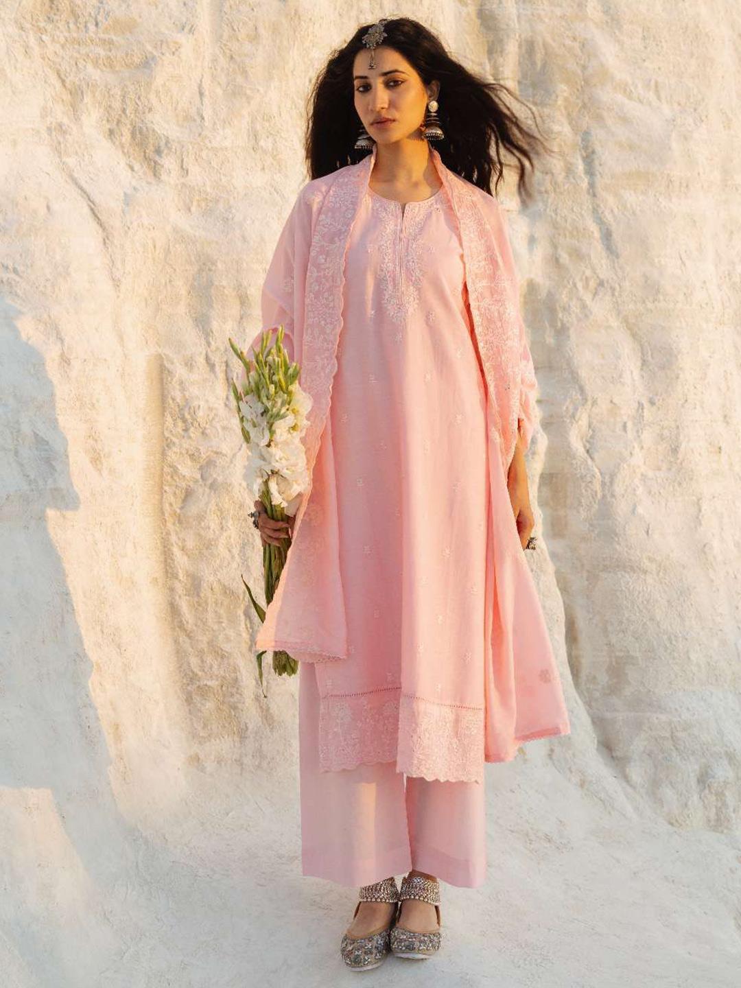 Buy KARAJ JAIPUR Floral Embroidered Chikankari Chanderi Cotton Kurta ...