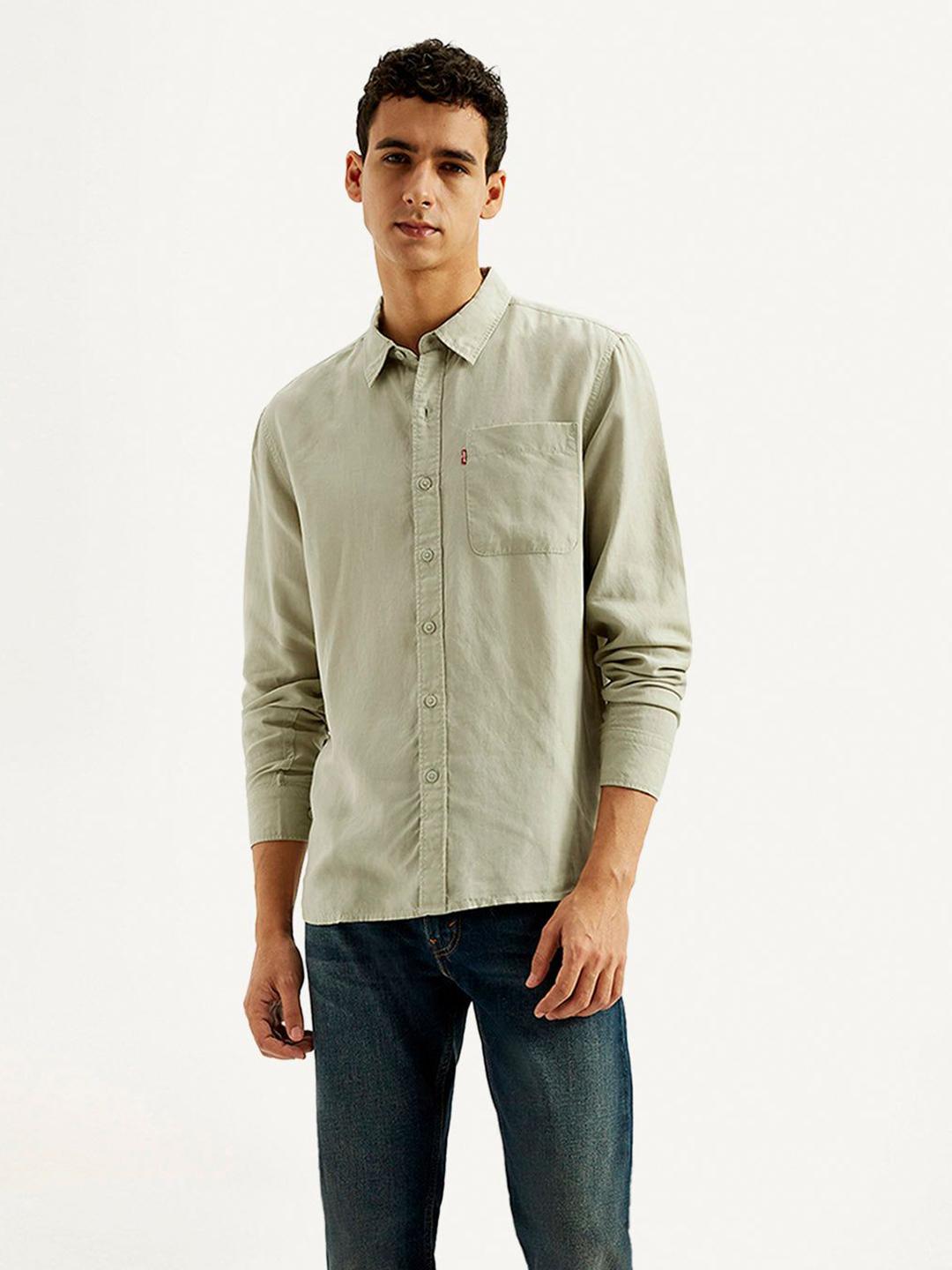 Buy Levis Men Classic Slim Fit Solid Spread Collar Casual Shirt ...