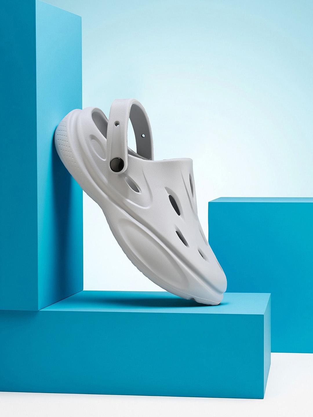 Buy HRX By Hrithik Roshan Men Self Design Clogs - Flip Flops for Men ...