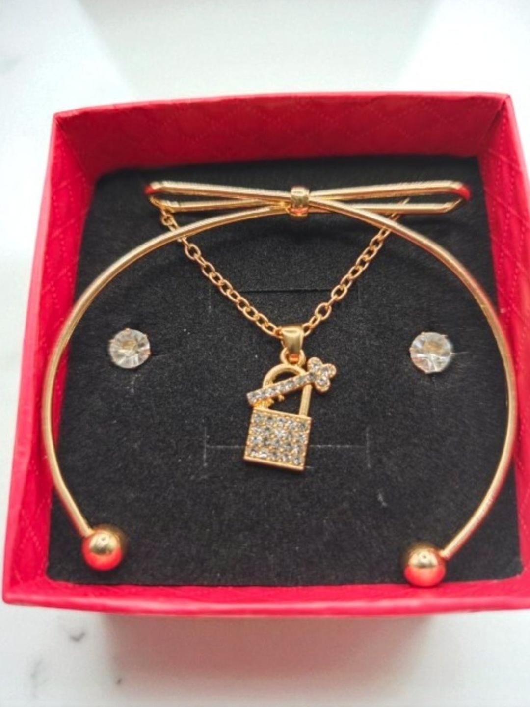 Buy SAPRAA TRENDS Women Gold Plated Alloy American Diamond Jewellery ...