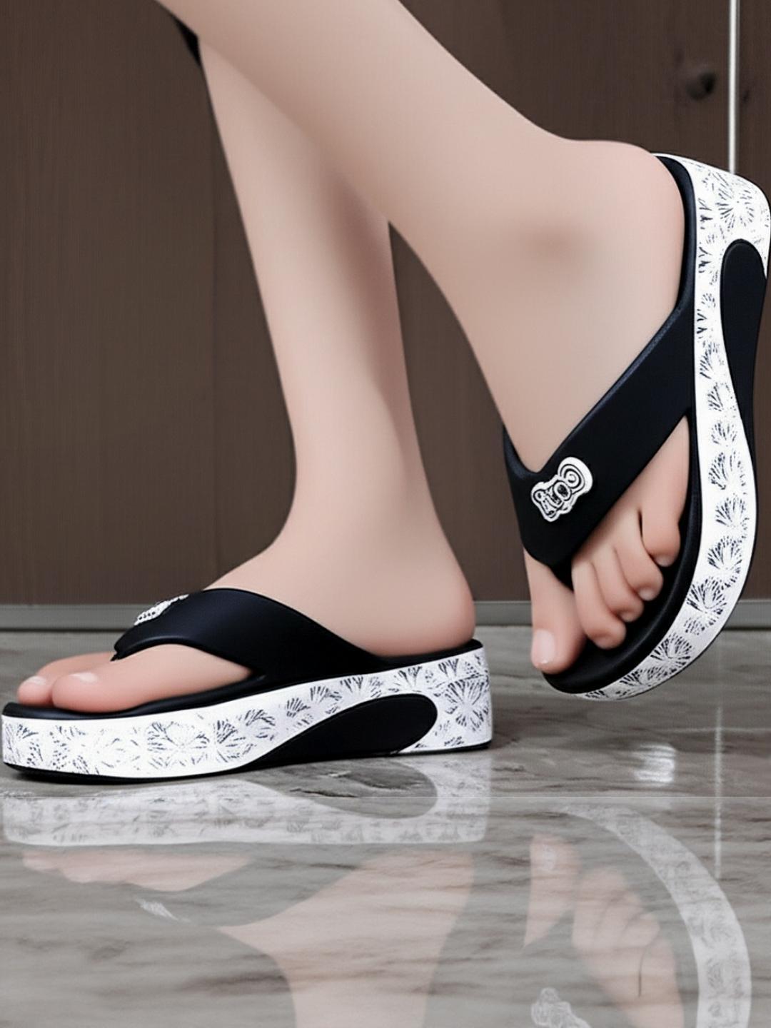 Buy VINTEX Women Black Rubber Clogs - Sandals for Women 36223923 | Myntra